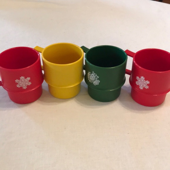 Tupperware | Kitchen | Vintage Tupperware Mugs For Hot Or Cold ...